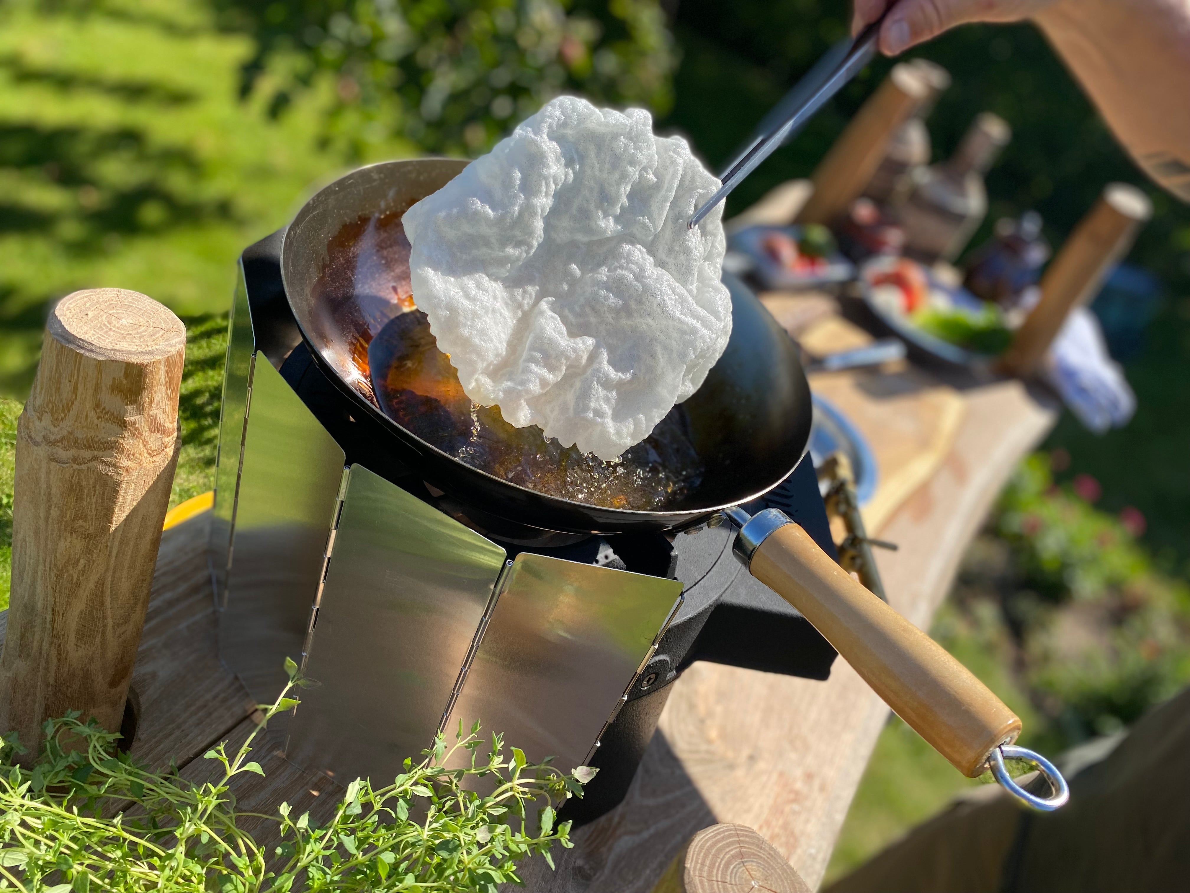 Delicious crispy rice paper – HOT WOK